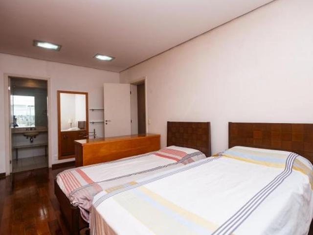 Atraente apartamento para venda em Cidade Monções com 4 quartos, sendo 3 suítes, 205m² tatiananaga
