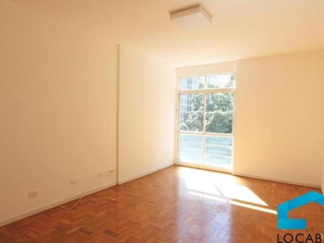 Agradável apartamento para venda em Consolação com 2 quartos, 76m²