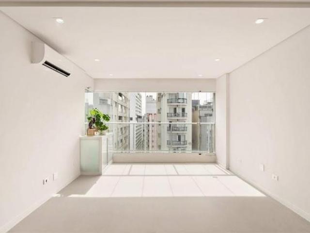 Agradável apartamento para venda em Consolação com 2 quartos, sendo 2 suítes, 77m²