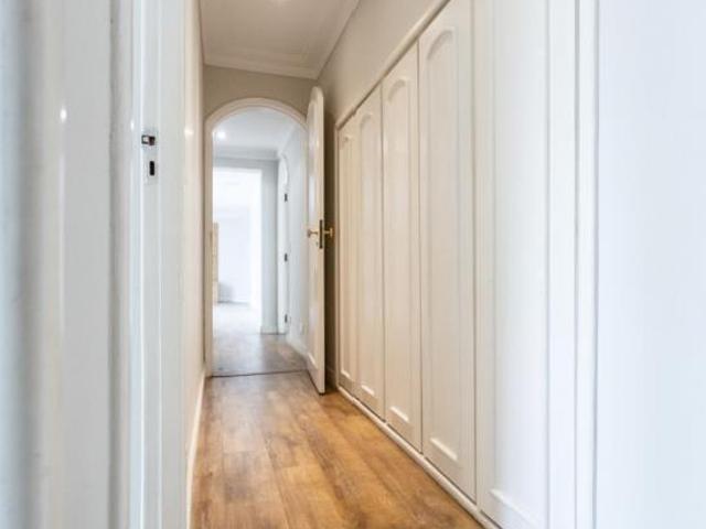Confortável apartamento para venda em Itaim Bibi com 4 quartos, sendo 1 suíte, 196m² remaxfront#XS