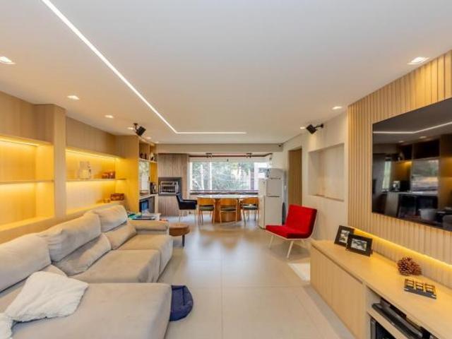Agradável apartamento para venda em Jardim Vila Mariana com 3 quartos, sendo 1 suíte, 104m²