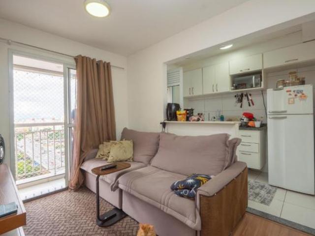 Agradável apartamento para venda em Liberdade com 2 quartos, 45m²