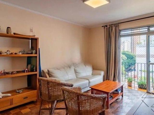 Agradável apartamento para venda em Pompeia com 2 quartos, sendo 1 suíte, 88m²