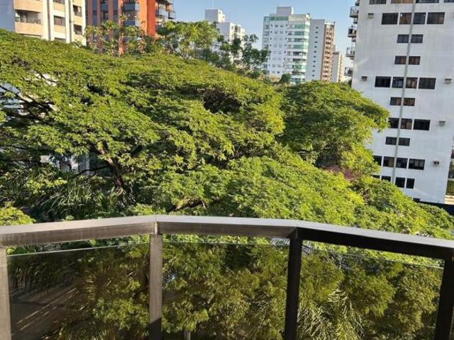 Confortável apartamento para venda em Planalto Paulista com 4 quartos, sendo 4 suítes, 250m²