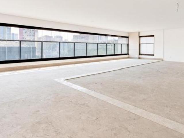 Agradável apartamento para venda em Santa Cecília com 4 quartos, sendo 4 suítes, 310m² ivanildedav