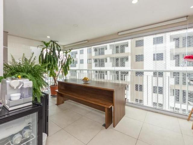 Agradável apartamento para venda em Santo Amaro com 2 quartos, 65m²