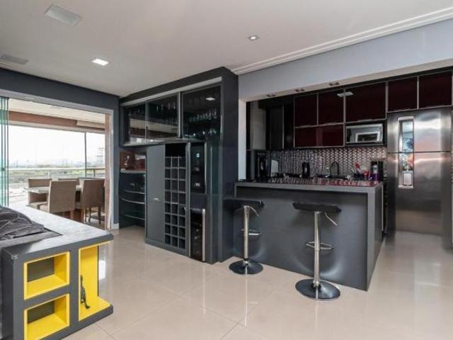 Imperdível apartamento para venda em Barra Funda com 3 quartos, sendo 1 suíte, 94m²
