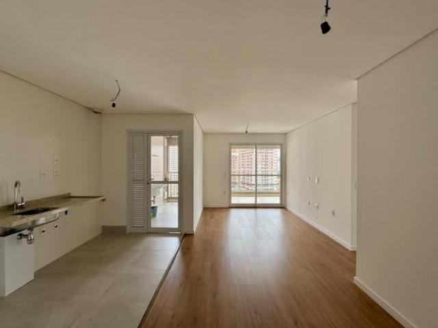 Excelente apartamento para venda em Brooklin com 3 quartos, sendo 3 suítes, 103m²
