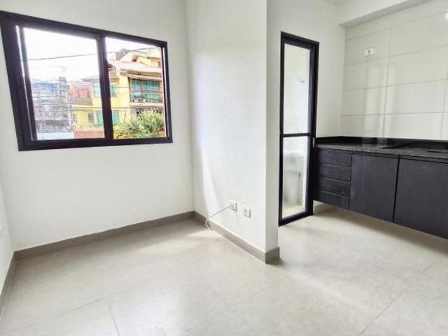 Confortável kitnet para venda em Vila Maria com 1 quarto, 25m²