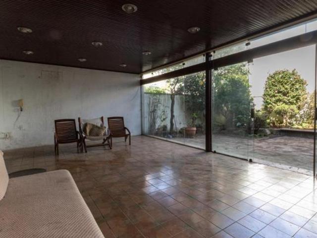 Deslumbrante sobrado para venda em Moema com 5 quartos, sendo 1 suíte, 209m²