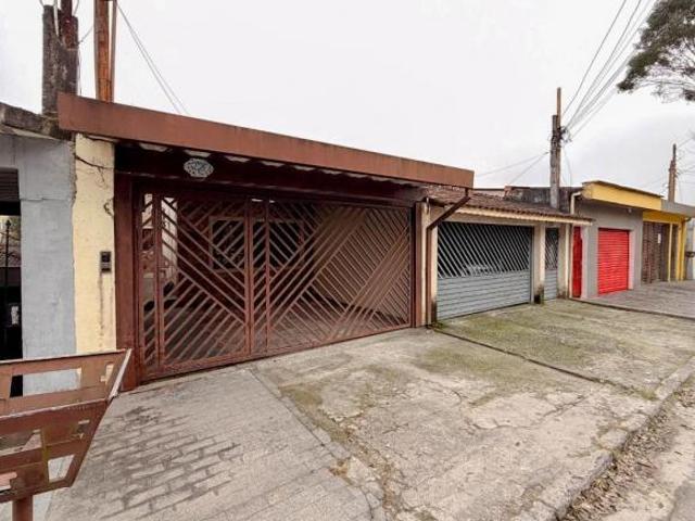 Agradável sobrado para venda em Aliança com 2 quartos, sendo 1 suíte, 234m²