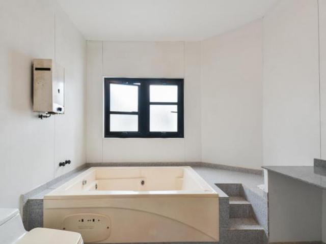 Agradável sobrado para venda em Vila Monumento com 4 quartos, sendo 2 suítes, 384m² theremaxcollec