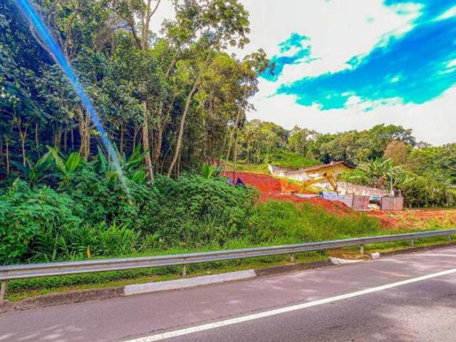 Agradável terreno comercial para venda em Santa Luzia, 805m²