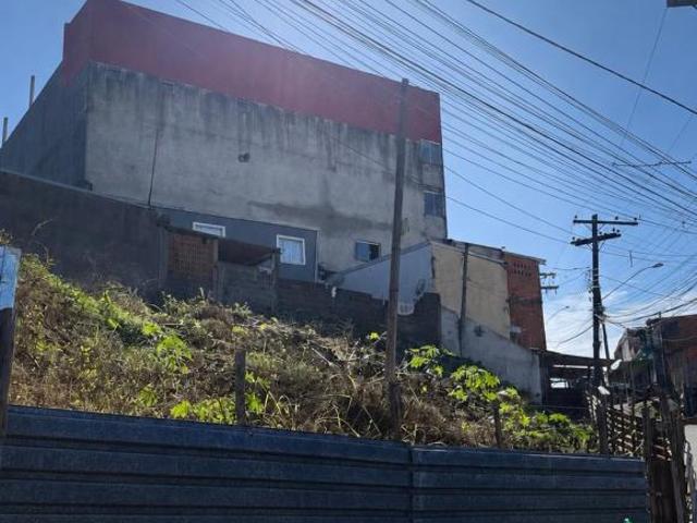 Agradável terreno residencial para venda em Recanto Regina, 275m²