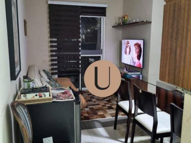 Água Branca | Oportunidade Excelente Apartamento com 3 quartos 69 m²