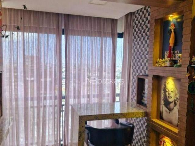 ÁGUA VERDE Apartamento no melhor Condomínio da região