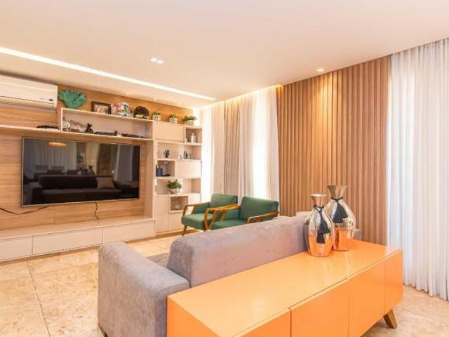 ÁGUAS CLARAS ALTO PADRÃO Maison Champagnat, 2 Vagas 3 SUÍTES!