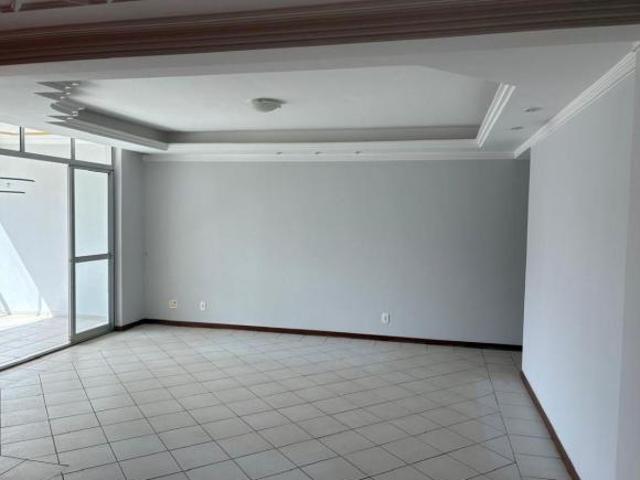 Aguas claras quadra 205 PRAÇA JANDAIA 127m² AP 3 QUARTOS 1 SUÍTE REFORMA ALTO PADRÃO