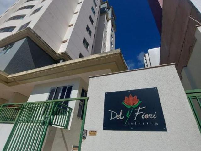 Águas Claras Residencial Del Fiore Solarium 03 quartos com suíte repleto em armários com garagem