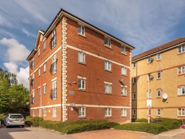 Admiral Court, Barking, Essex, IG11 0YA