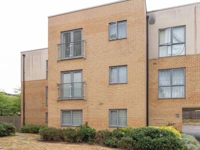 Admiral Drive, Stevenage SG1, 1 bed flat to rent, £1,100 pcm | PrimeLocation