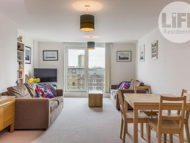 Admiral House, London SW8 2 bed flat to rent £2,800 pcm £646 pw