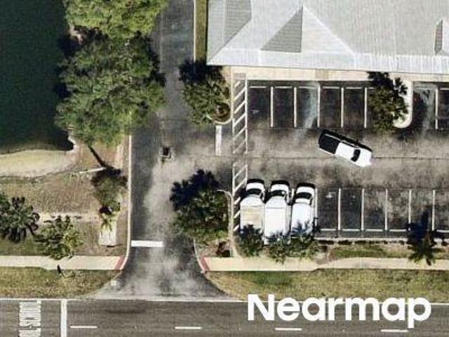 Admiral Pointe Dr