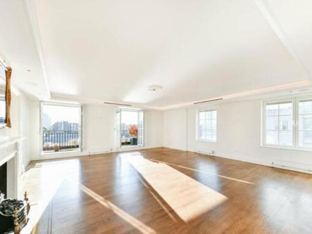 Admiral Square, Chelsea, 4 Bedroom Flat
