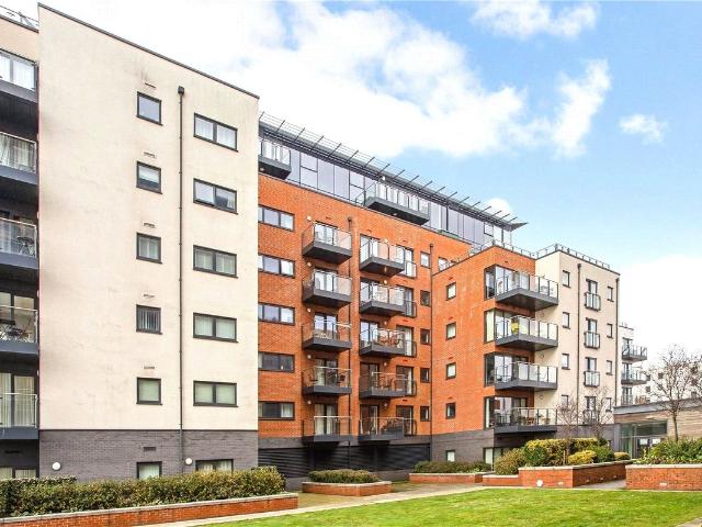 Admirals Quay, Ocean Way, Southampton, Hampshire SO14, 2 bed flat to rent, £1,600 pcm | PrimeLocation