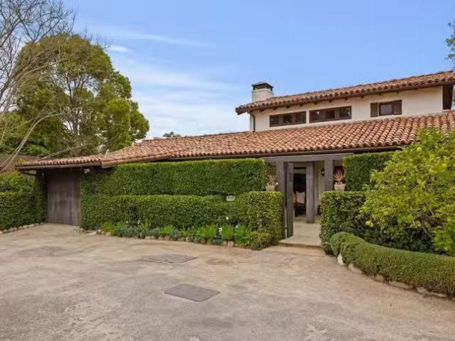 Adobe, Home/Estate SANTA BARBARA, CA 924 Garden St