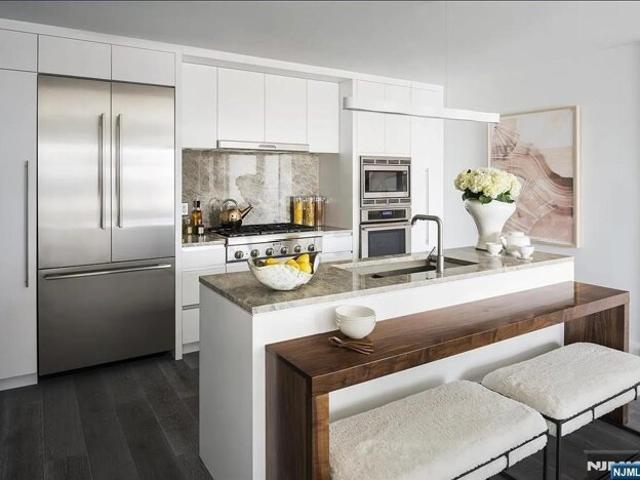 Adolphus Ave Apt,cliffside Park, Condo For Sale