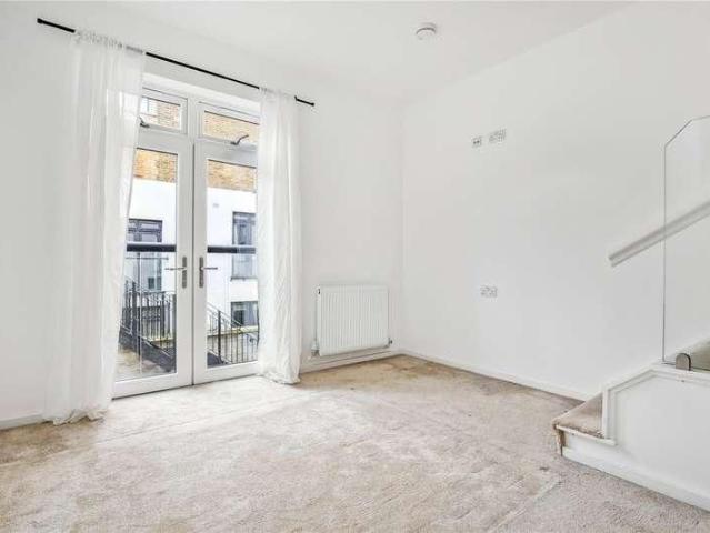 Adolphus Road, London, N4