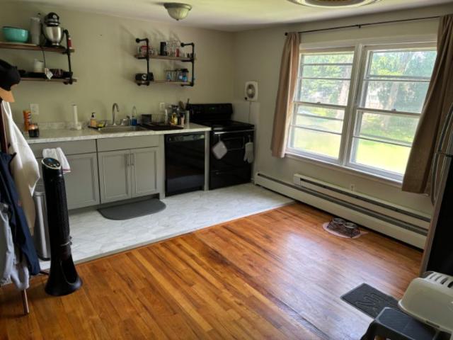 Adorable 1 Bedroom in Loudonville