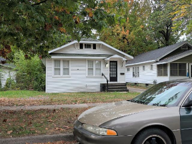 Ada Ave
