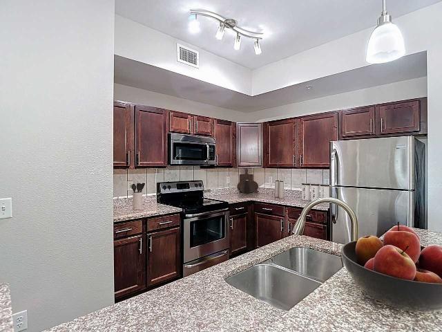 Adagio at Westshore Palms 1 Bedroom Apartment for Rent at 406 N Hubert Ave, Tampa, FL 33609 Westshore Palms