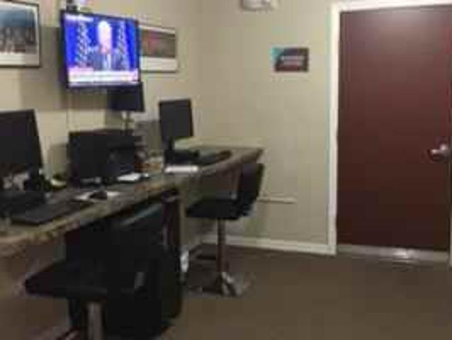 Adagio at Westshore Palms 3 Bedroom Apartment for Rent at 406 N Hubert Ave, Tampa, FL 33609 Westshore Palms