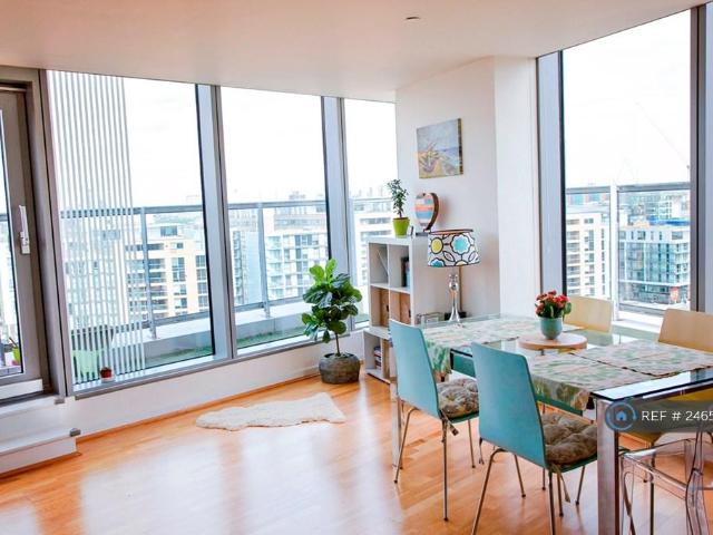 Adagio Point, Greenwich, London, SE8 3 bed flat to rent £3,000 pcm £692 pw