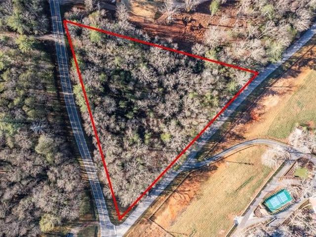 Adair Ml, Cleveland, GA 30528