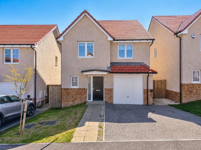 Adam Crescent, Downfield, Dundee DD3, 4 bed detached house to rent, £1,650 pcm | PrimeLocation