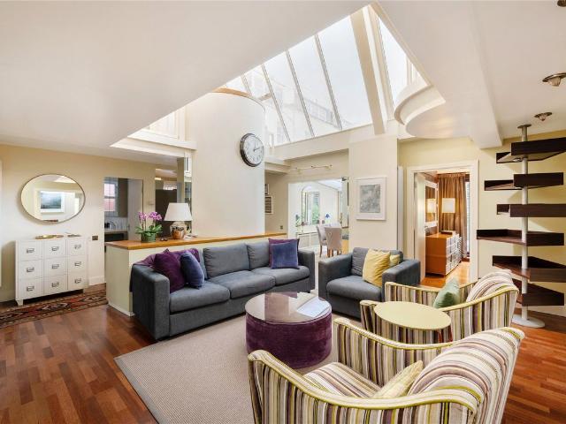 Adam & Eve Mews, Kensington W8, 2 bed detached house to rent, £8,500 pcm | PrimeLocation