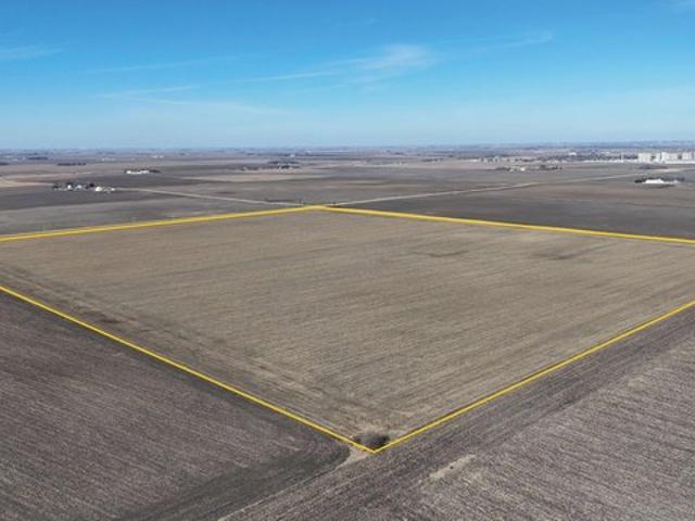 Adams / Zebulon Ave, Farnhamville, IA 50538