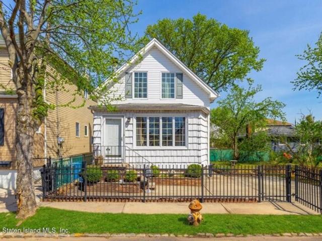 Adams Ave, Staten Island, Home For Sale