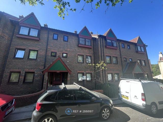 Adams Court, Bristol BS8, Studio to rent, £975 pcm | PrimeLocation