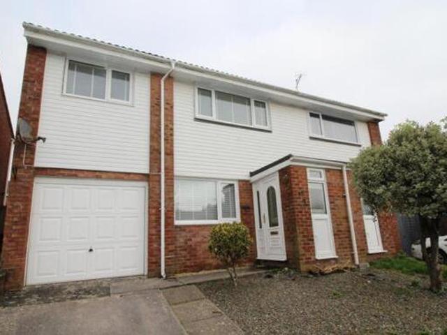 Adams Close, Torpoint, 3 Bedroom Semi detached