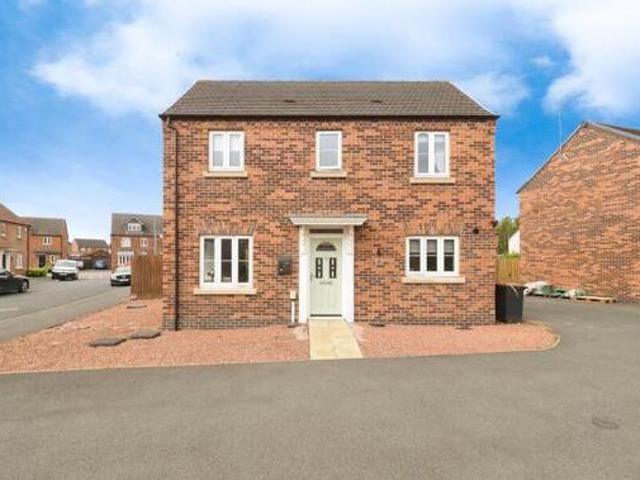 Adams Park Way, Nottingham, 3 Bedroom Detached