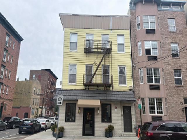 Adams St