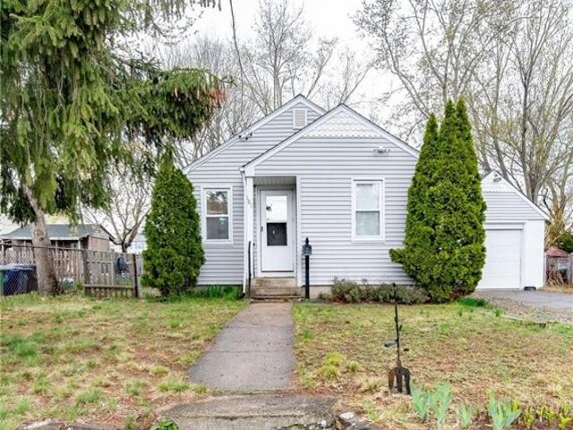 Adams St, Warwick, Home For Sale