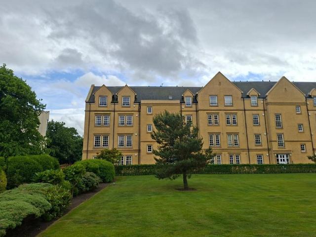 Adamson Court, St Andrews, Fife, KY16 2 bed flat to rent £2,500 pcm £577 pw