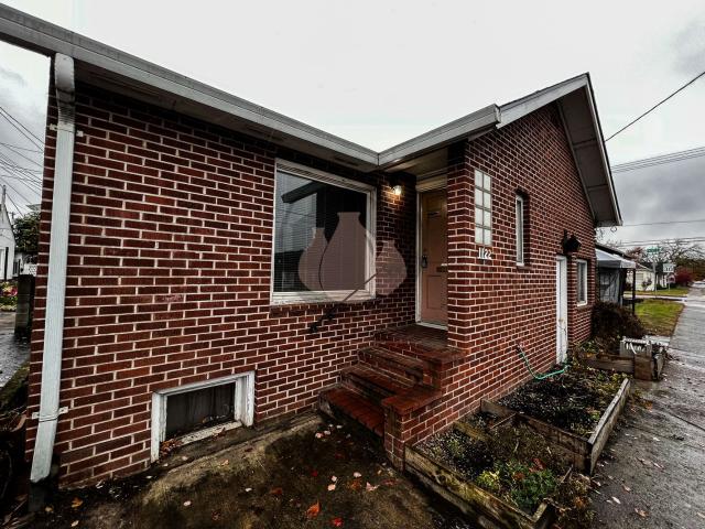 Adams/Baker #2022 1060