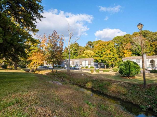 Adar at Golden Gate | Two Months of Free Rent! 2 Bedroom Apartment for Rent at 4900 Central Dr, Stone Mountain, GA 30083